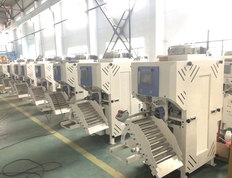 Ultrasonic valve mouth packaging machine